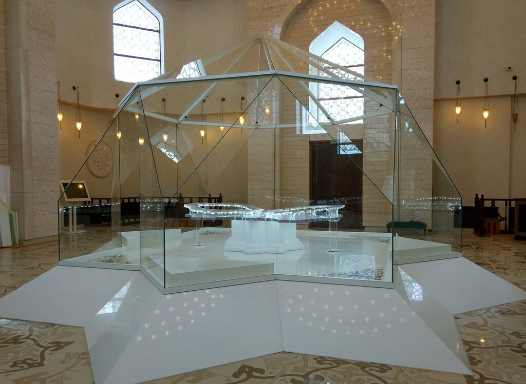 Satış ekipmanları firmaları Modern Museum Equipment, Moskova, foto