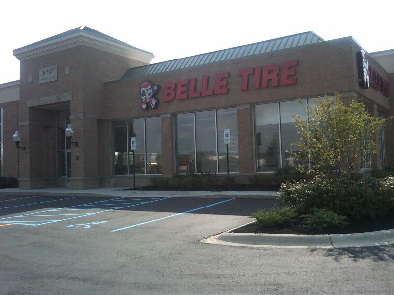Express yağ değişim noktası Belle Tire, Michigan Eyaleti, foto
