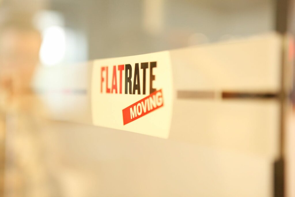 Evden eve nakliye FlatRate Moving, Kaliforniya Eyaleti, foto