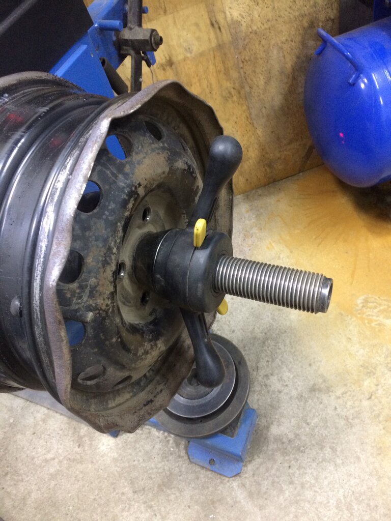 Otomobil yedek parçaları Zapchasti dlya inomarok! Shinomontag, İvanovo, foto