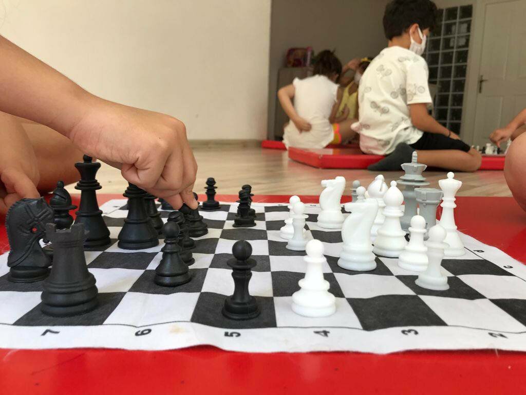 Eğitim merkezleri Meb Özel Kırmızı Kalem Sanat Merkezi, Antalya, foto
