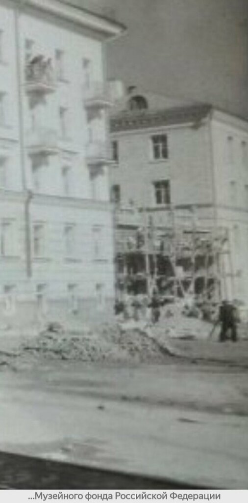 Anıt, heykel Триумфальные ворота 10-летию Победы ВОВ 1955 г, Smolensk, foto