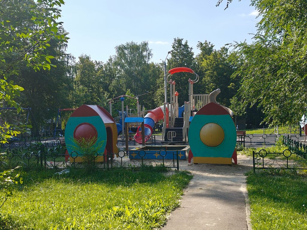 Oyun alanı Playground, Voskresensk, foto