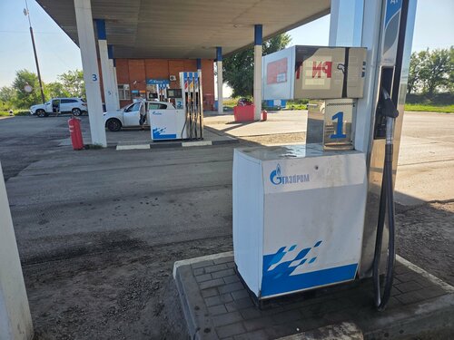 Benzin istasyonu Gazprom, Voronejskaya oblastı, foto