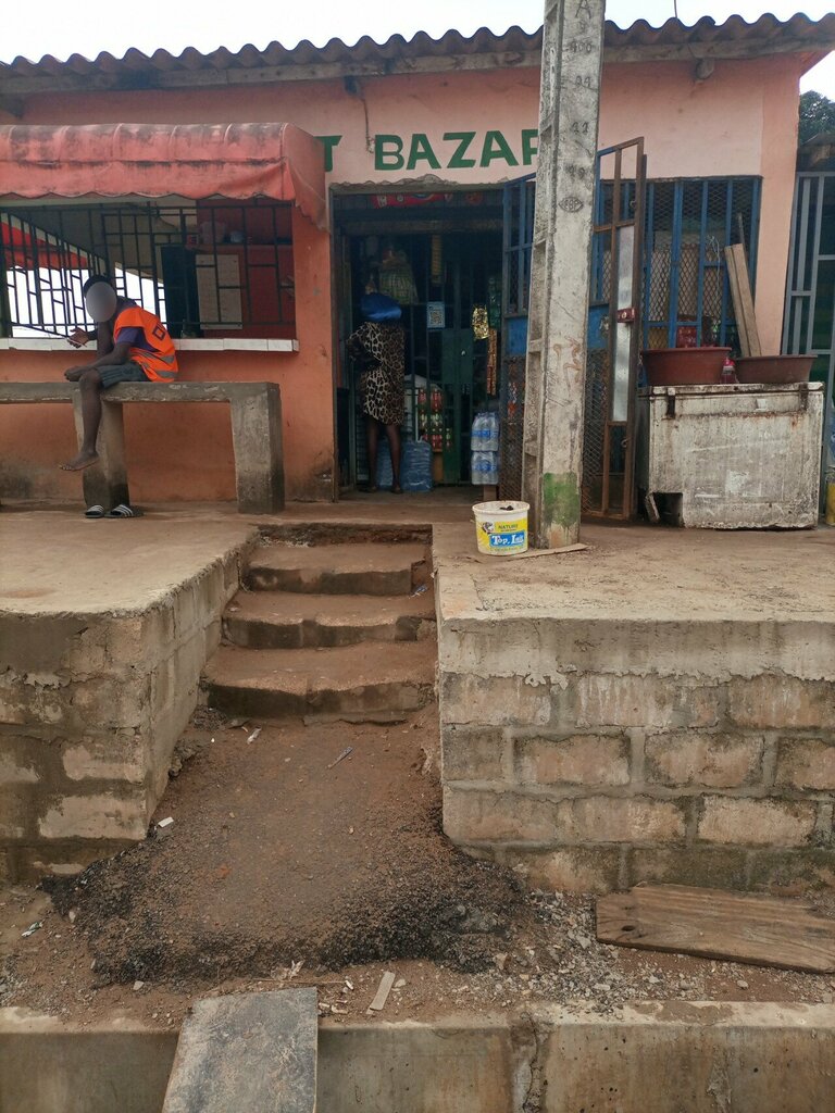 Market Bazard Restaurant, Abican, foto