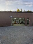 Рома тонировщик (Khlebozavodskaya Street No:33А), araç camlarının renklendirilmesi  Çeliabinsk'ten