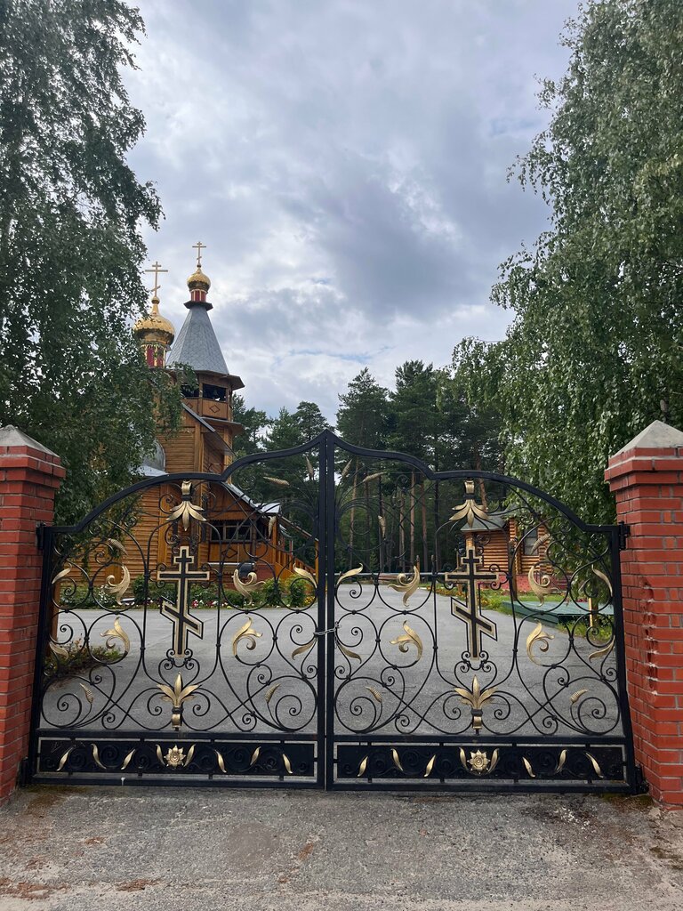 Ortodoks kiliseleri Церковь святых мучеников Флора и Лавра, Hantı‑Mansi Özerk Okrugu, foto
