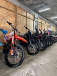 Motovibe 82 (улица Маршала Советского Союза Буденного С.М. No:33Б), motosiklet satışı  Simferopol'dan (Akmescit'ten)