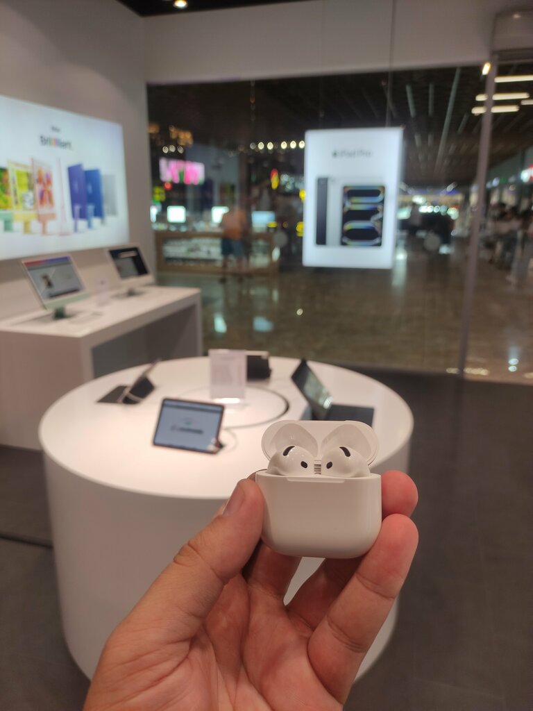 Elektronik eşya mağazaları Connect, Sevastopol, foto