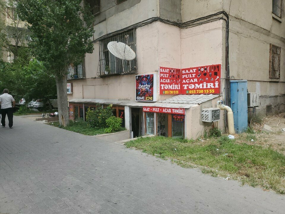 Saat tamircileri Saat Pult Açar təmiri, Bakü, foto