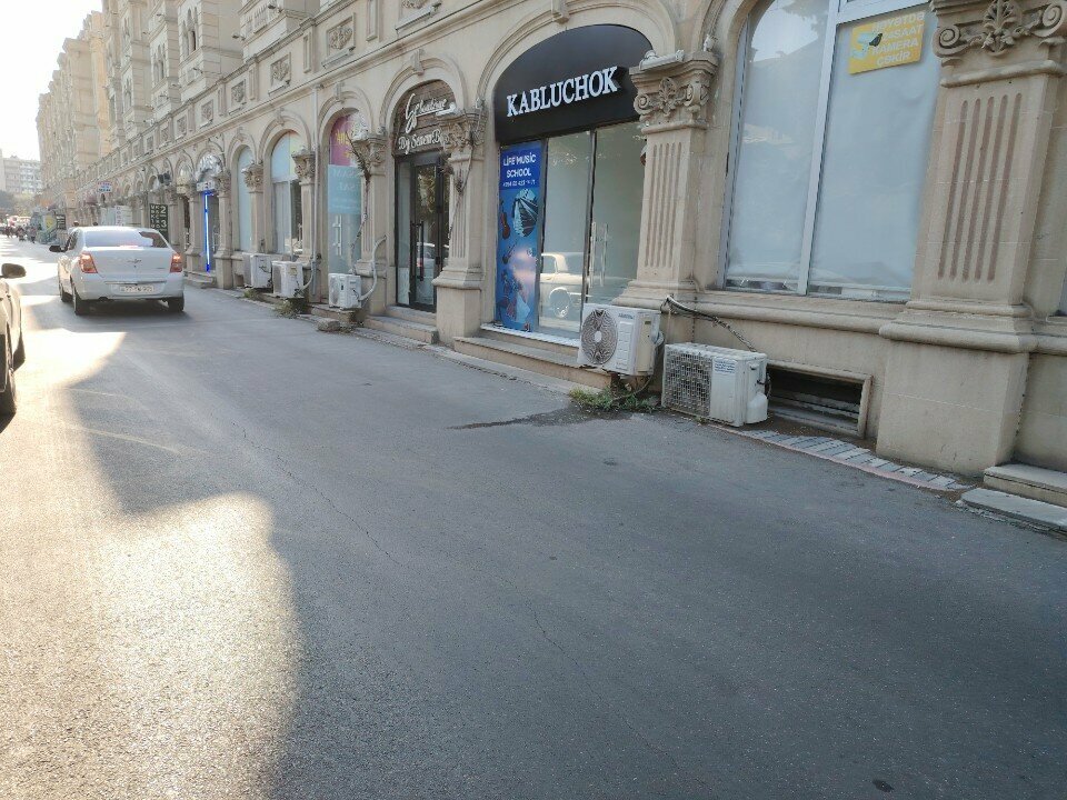 Ayakkabı mağazaları Kabluchok, Bakü, foto