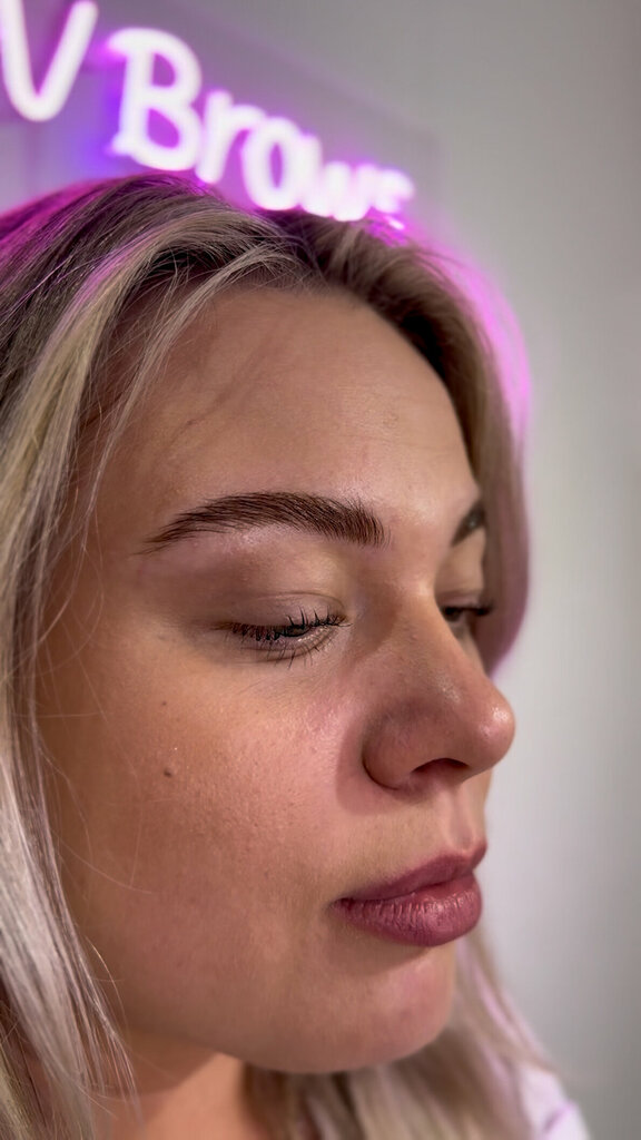 Kaş ve kirpik salonu Vvv Brows & Lashes, Rostov‑na‑Donu, foto