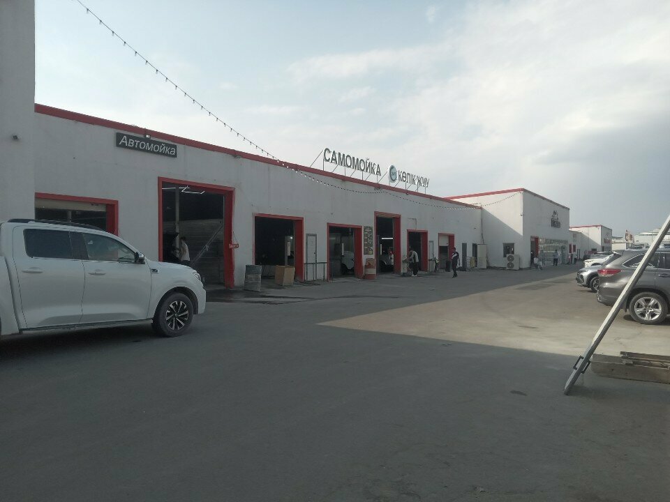 Oto yıkama Easy, Almatı, foto