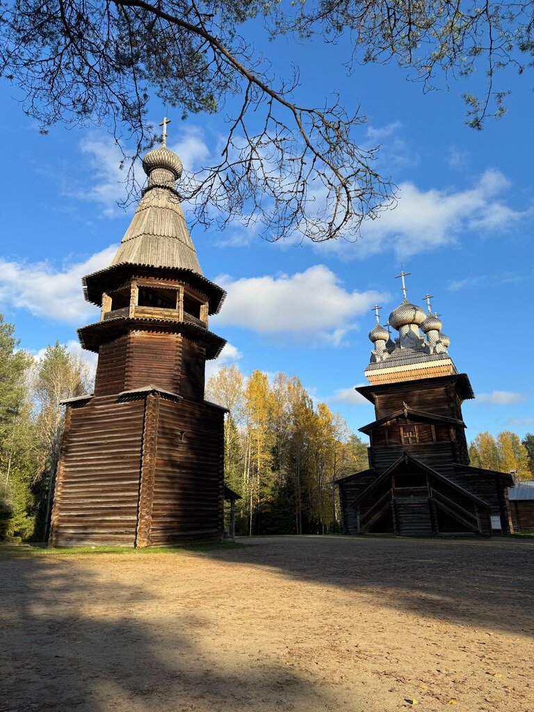 Turistik yerler Колокольня из села Кушерека, Arhangelskaya oblastı, foto