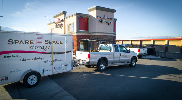 Karavan Pink Door Storage Springville, Utah, foto