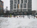Sports ground (Moscow, Severo-Zapadniy Administrative Okrug, Mitino District, 2-y mikrorayon, Life Mitinskaya Ecopark Residential Complex), spor alanı  Moskova'dan