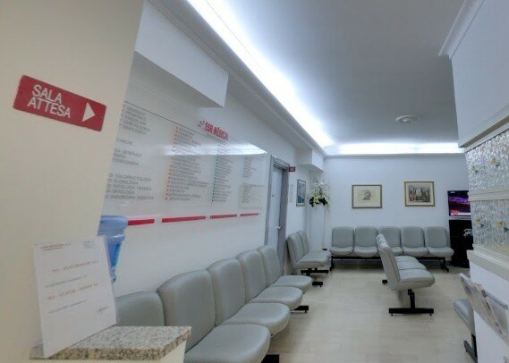 Tıbbi laboratuvarlar Eur Medical, Roma, foto