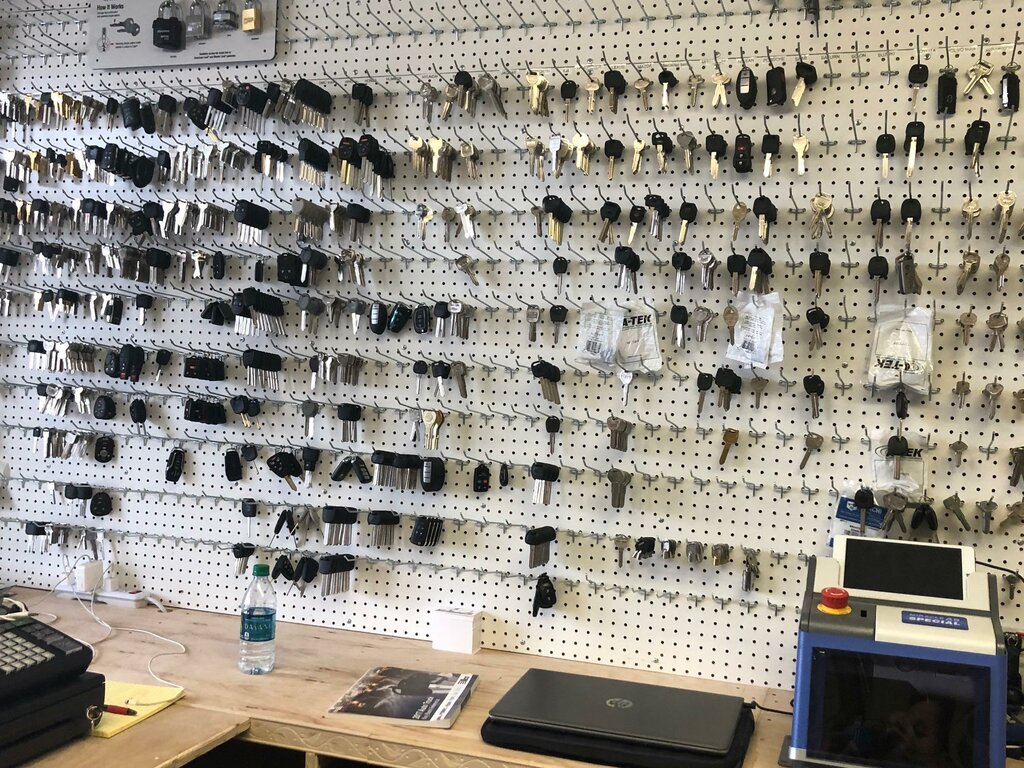 Oto alarm sistemleri City Locksmith LLC, Michigan Eyaleti, foto