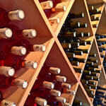 Weingut Lischer Gbr (Rhineland-Palatinate, Südliche Weinstraße, Hauptstraße, 26), şarap ve içki toptan satışları  Renanya‑Palatinate'den