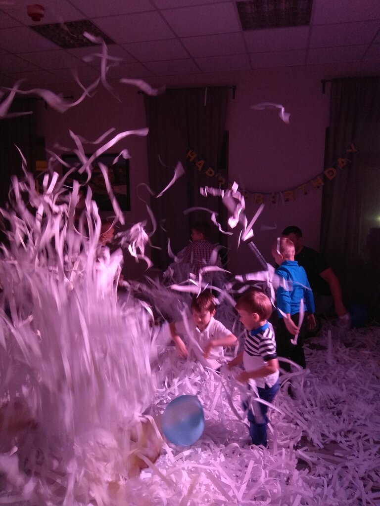 Çocuklar için kutlama organizasyonları Time-cafe Samoe Vremya, Yaroslavl, foto