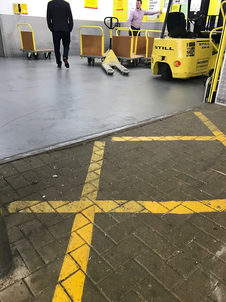 Depo hizmetleri Big Yellow Self Storage Kingston, Londra, foto