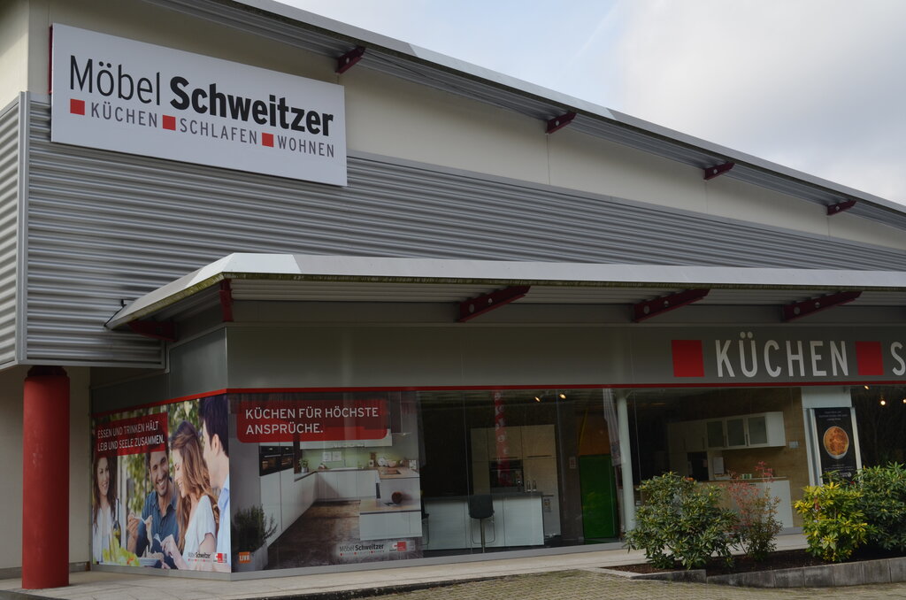 Mobilya mağazaları Möbel Schweitzer, Renanya‑Palatinate, foto