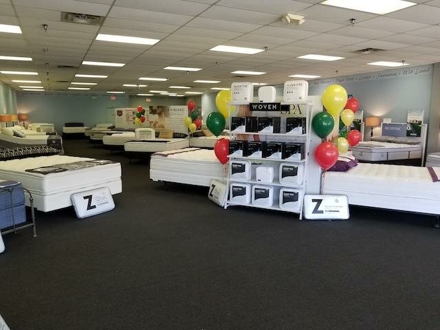 Banyo mobilyaları Mattress Man Stores, Kuzey Carolina Eyaleti, foto