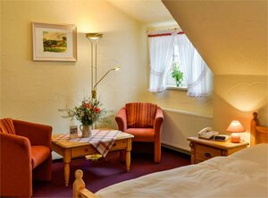 Hotel Gut Voigtländer (Am Thie No:2, Blankenburg (Harz)), otel  Blankenburg'dan