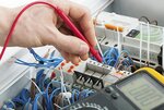 Elektroinstalace - Jiří Hlavatý (Tusarova No:1266/11), çilingirler  Prag'dan
