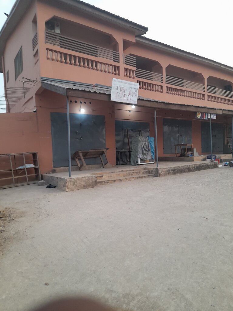 Kumaşçılar To God be the glory ent, Dünya, foto