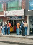 Instintos Jeans (Bogotá, Engativá, Quirigua II, Calle 80C Bis, 94-11), dış giyim mağazası  Bogota'dan