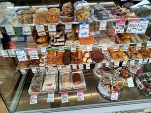 Невские берега (Stachek Avenue No:105к4), pasta, şekerleme ve tatlı  Saint‑Petersburg'dan