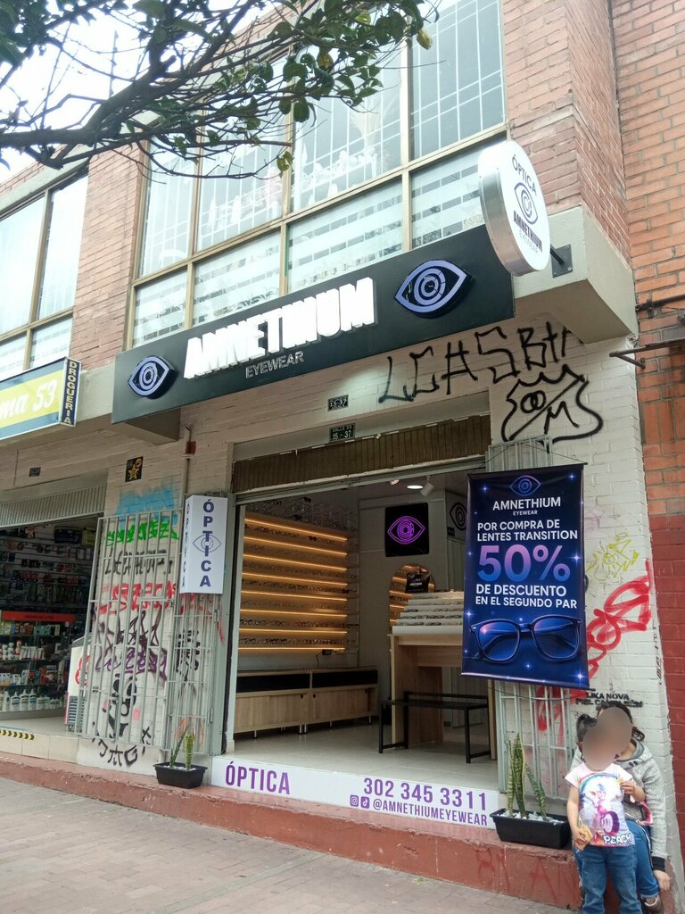 Optik Amnethium, Bogota, foto