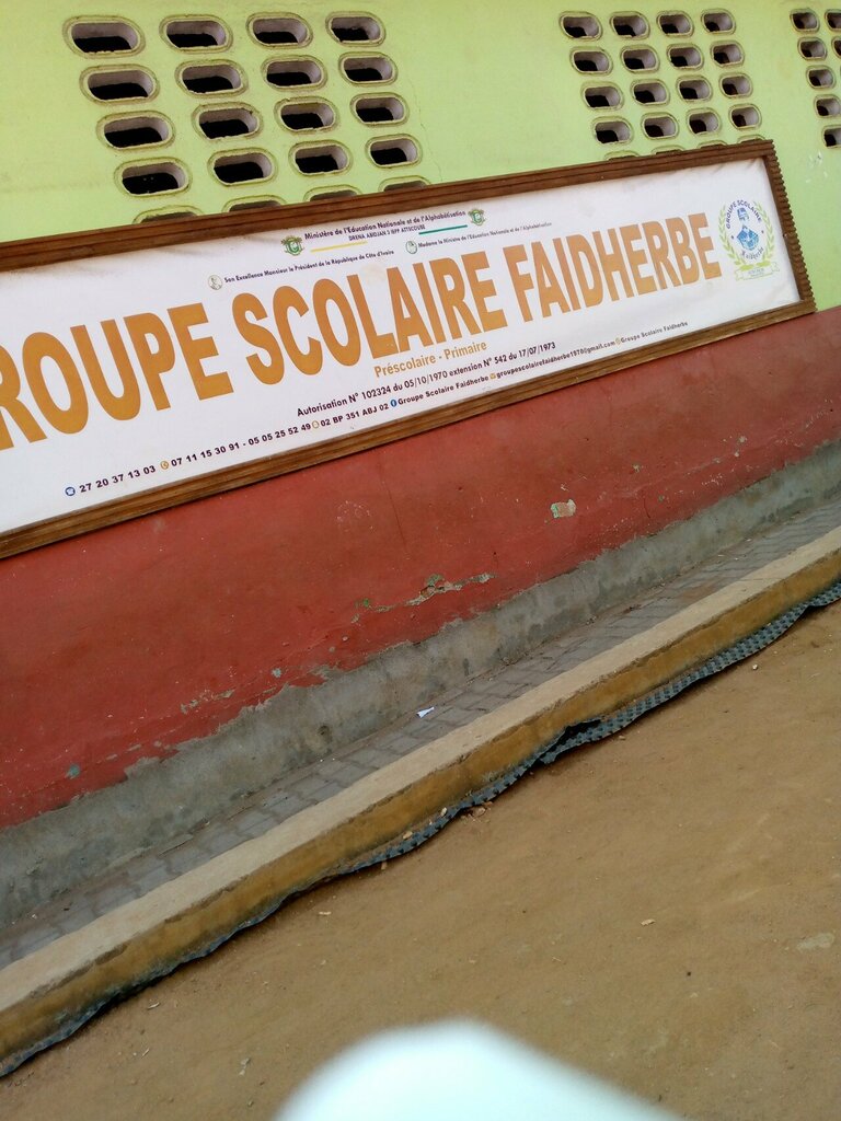 i̇lkokul Faidherbe School Group of Attecoube, Abican, foto