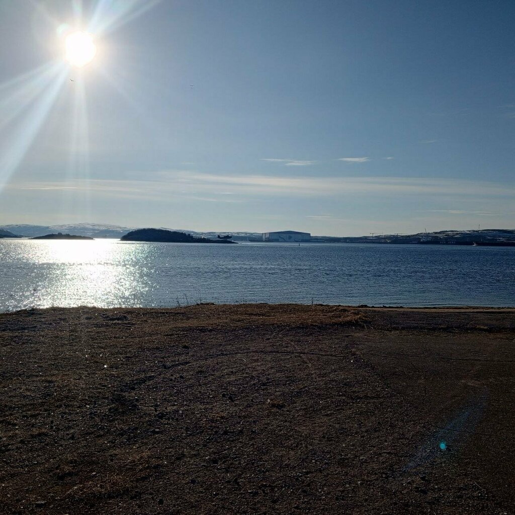 Helikopter pisti Helipad, Murmanskaya oblastı, foto
