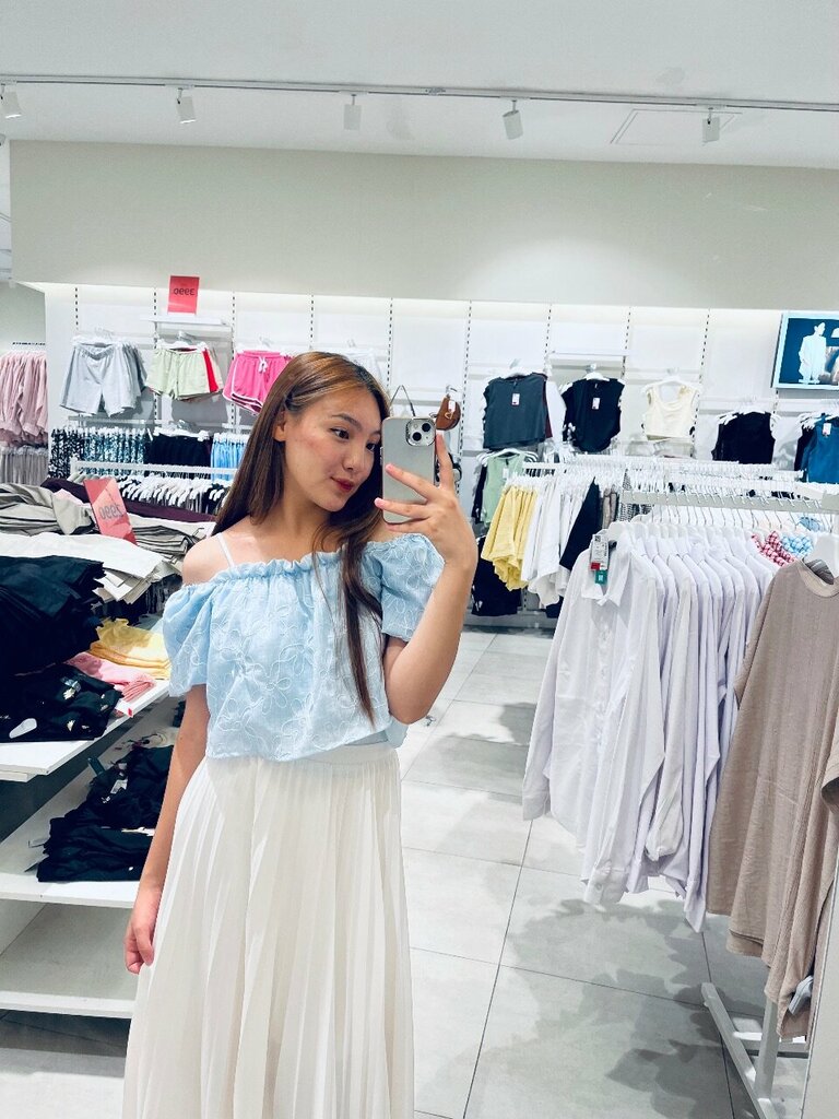 Giyim mağazası Defacto, Türkistan, foto