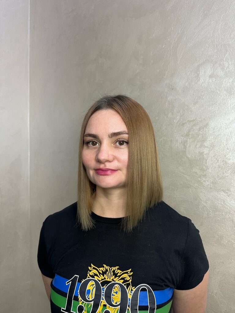 Kuaförler Парикмахер-стилист Якимчук Алена, Moskova, foto