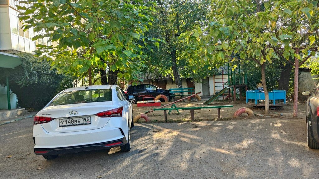 Oyun alanı Playground, Krasnodar, foto