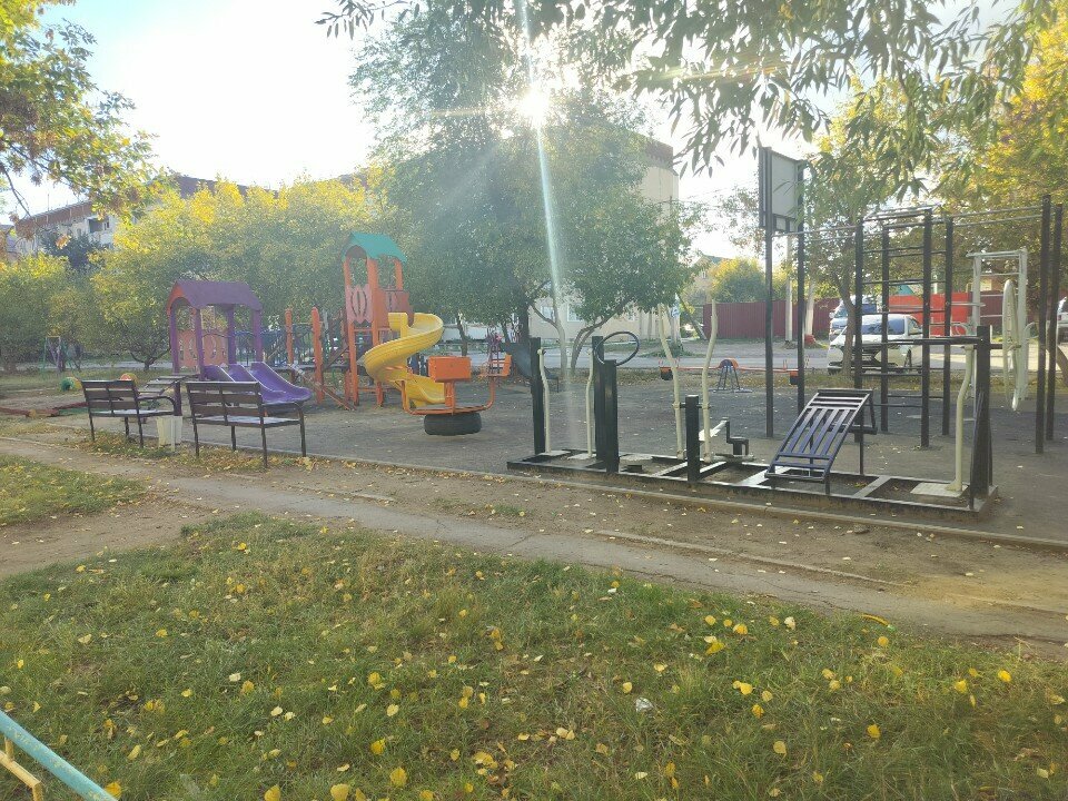 Oyun alanı Playground, Kostanay, foto