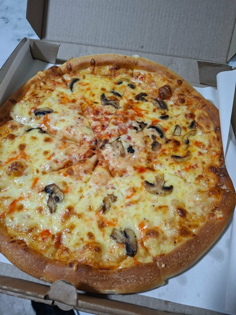 Fast food Pizza toria, Semerkant, foto