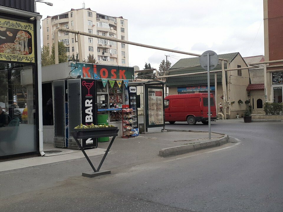 Mini-market Kiosk, Bakü, foto