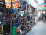 Khirdavat (Cemsid Naxcivanski Street No:250), mini-market  Bakü'den