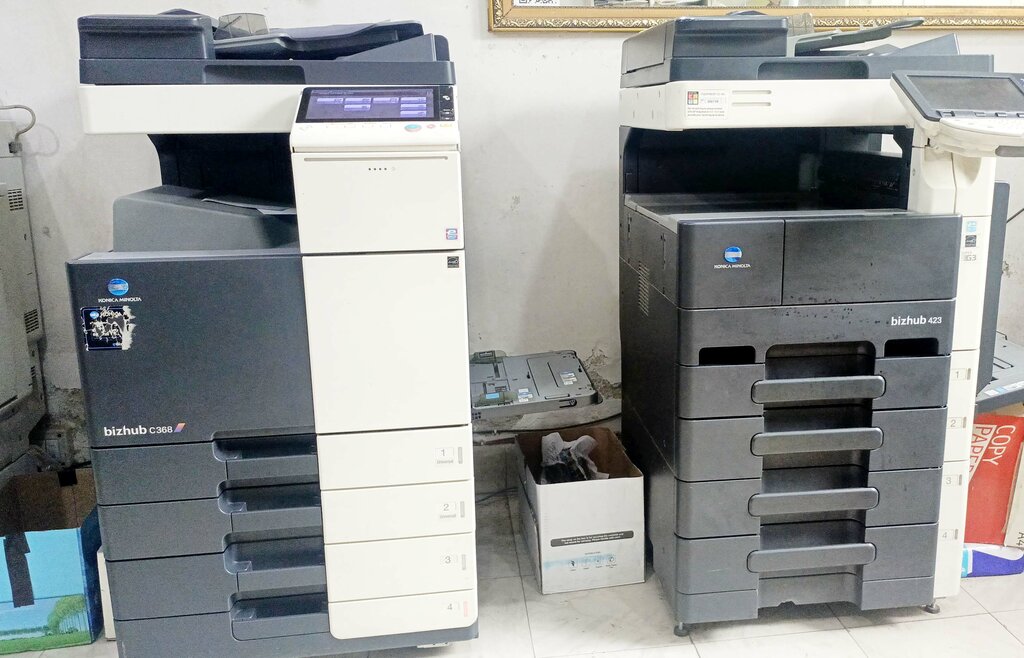 Mühürlerin ve pulların Isb photostat, Printing, Pvc card centre, Islamabad, foto