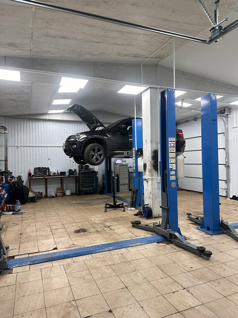 Otomobil servisi BMW-Service, Minsk, foto