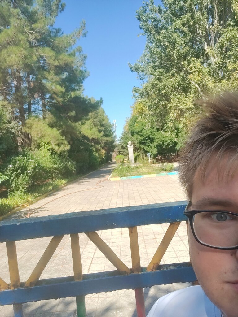 Anıt, heykel Памятник В. И. Ленину, Anapa, foto