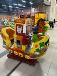 The Pirates (Schyolkovskoye Highway No:100к100), oyun makinesi  Moskova'dan