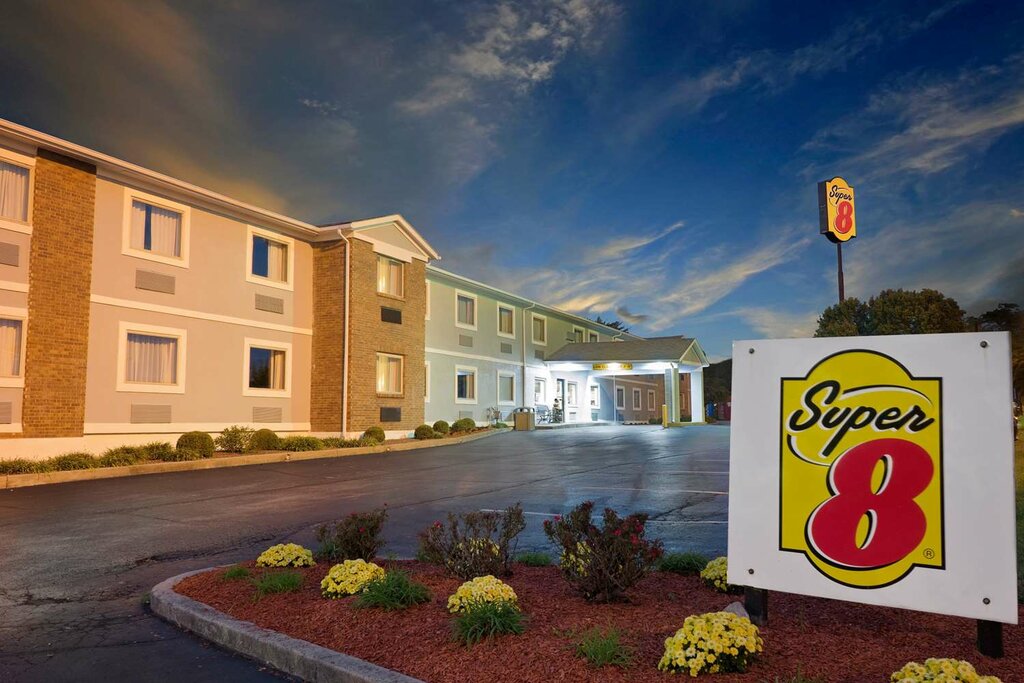 Otel Super 8 by Wyndham Lexington/Hamburg Area, Lexington, foto