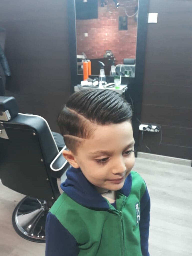 Kuaförler Parikmaherskaya Kreativ, Lobnia, foto