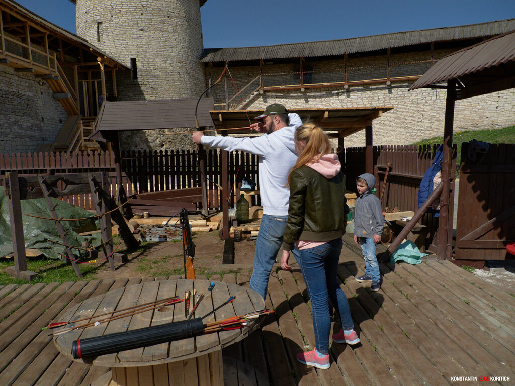 Eğlence merkezleri Лучно-арбалетный тир, Pskov, foto