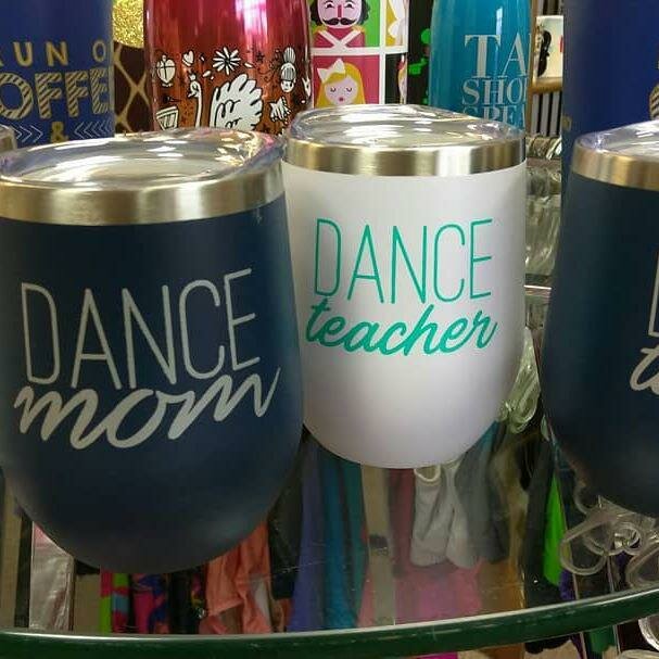 Spor giyim ve ayakkabı All That Jazz Dance and Fitness Wear, Inc, Pennsylvania, foto